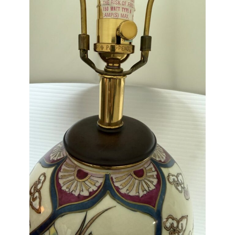 Ethan Allen Chinoiserie Ceramic Table Lamp - Design Plus Gallery