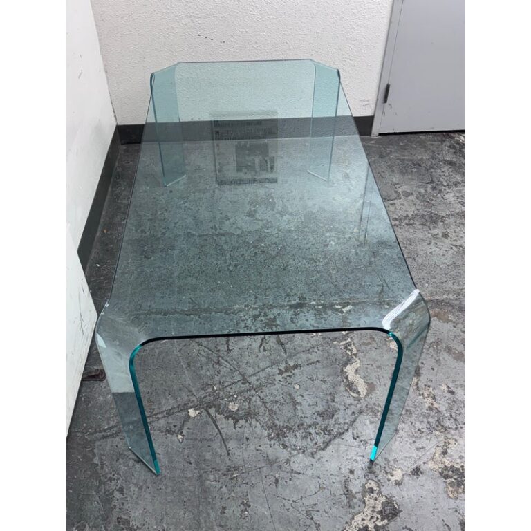Vittorio Livi for Fiam Ragno Glass Dining Table. Original Price: $9,600 ...