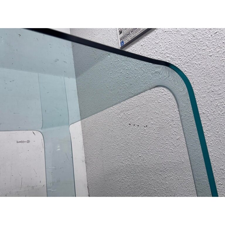 Vittorio Livi for Fiam Ragno Glass Dining Table. Original Price: $9,600 ...