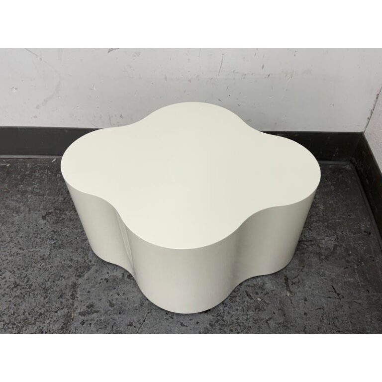 Piero Lissoni for Porro Nuvola Coffee Table. Original Price: $1,000 ...