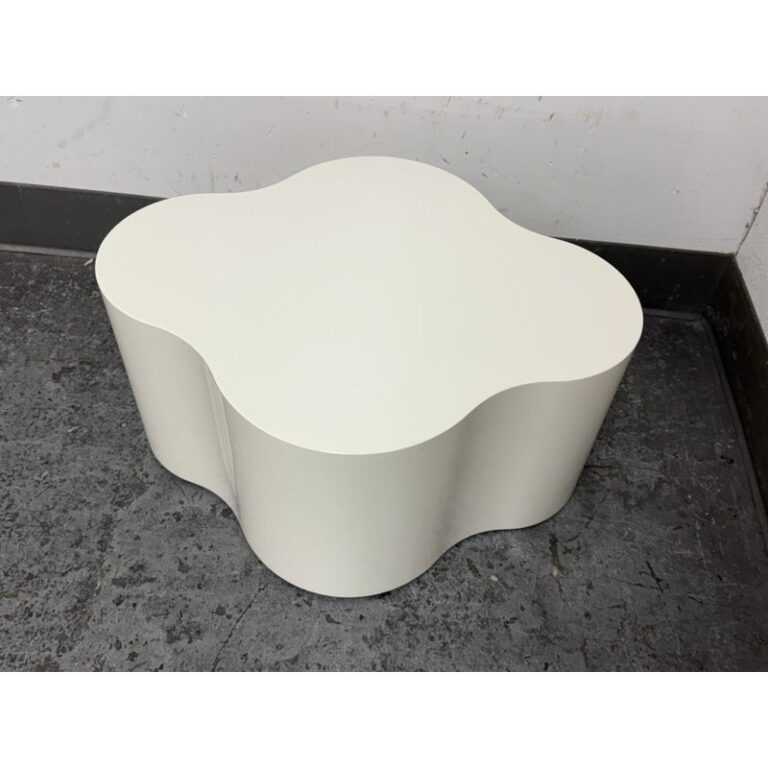 Piero Lissoni for Porro Nuvola Coffee Table. Original Price: $1,000 ...